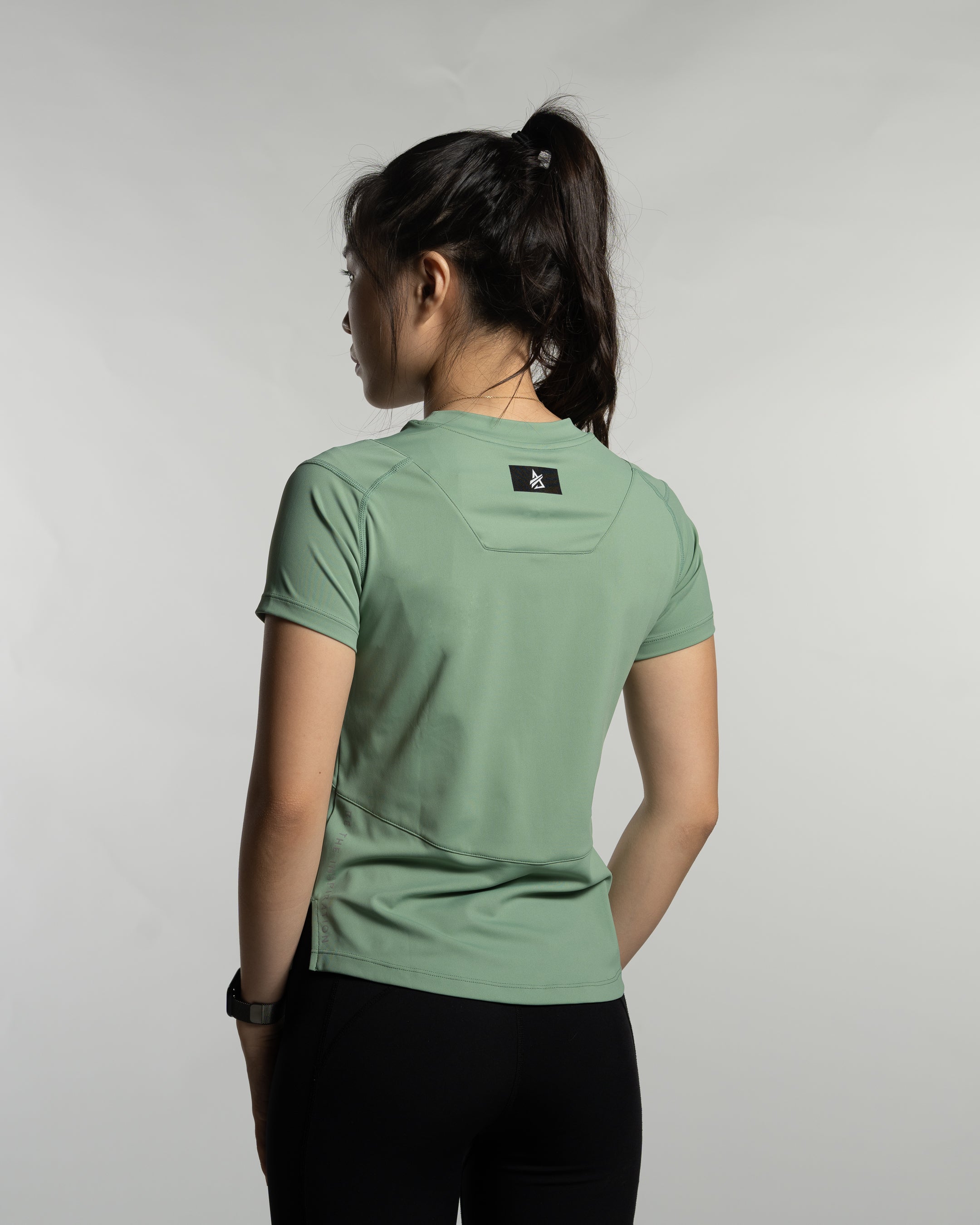 Womens Apex Performance Tee – Acthive