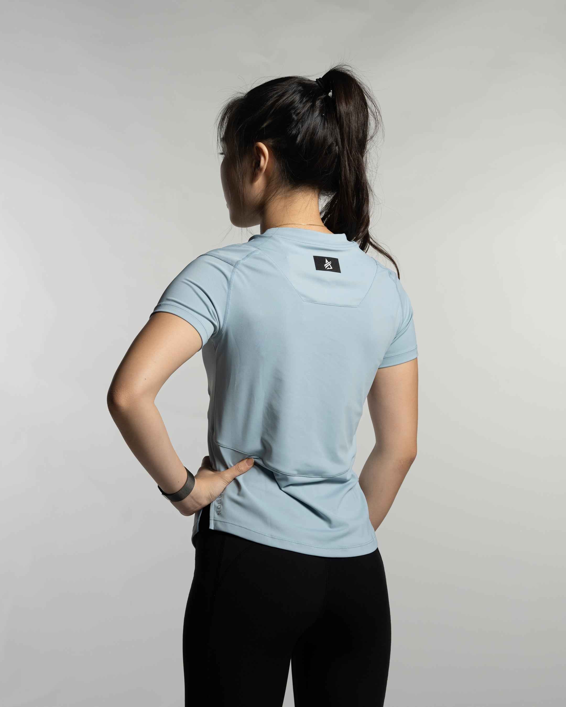 Womens Apex Performance Tee – Acthive